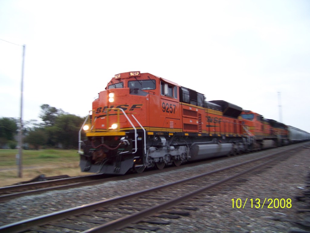 BNSF SD70ACe 9257